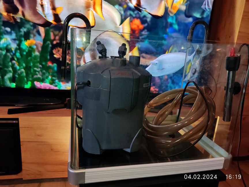 Аквариум 50л + внешний фильтр бу