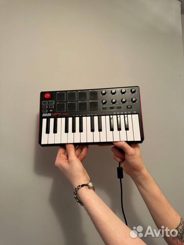 Миди клавиатура akai mpk mini 2 купить в Москве | Хобби и отдых | Авито