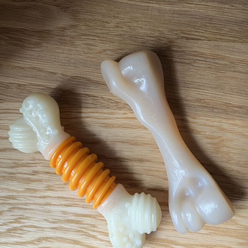 Косточки Nylabone для собак