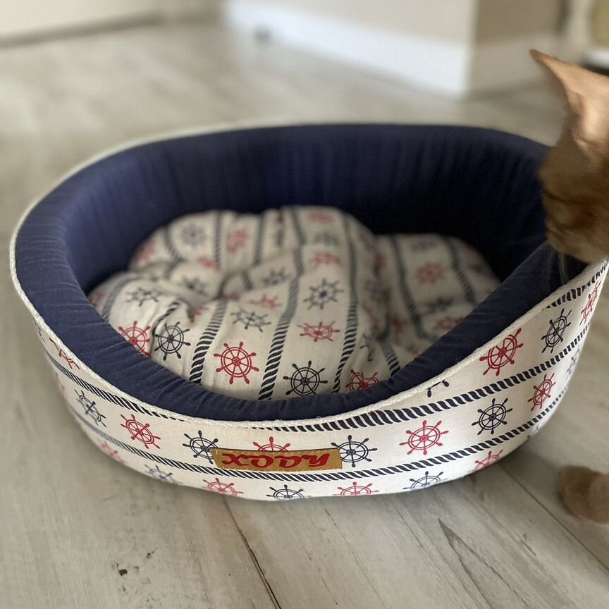 Лежанка для кошек