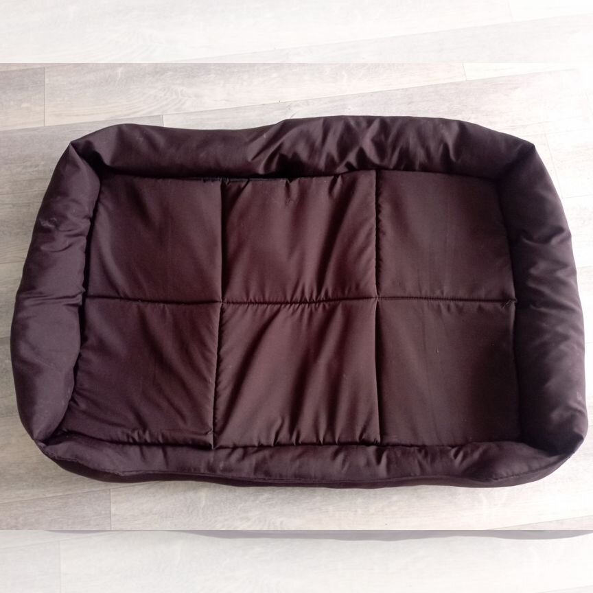 Лежанка для крупных собак