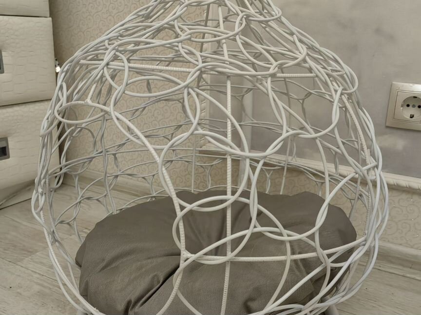 Подвесной домик для животных