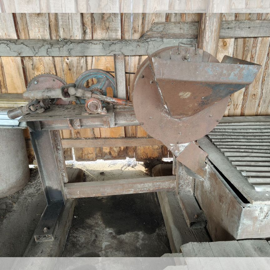 Зернодробилка