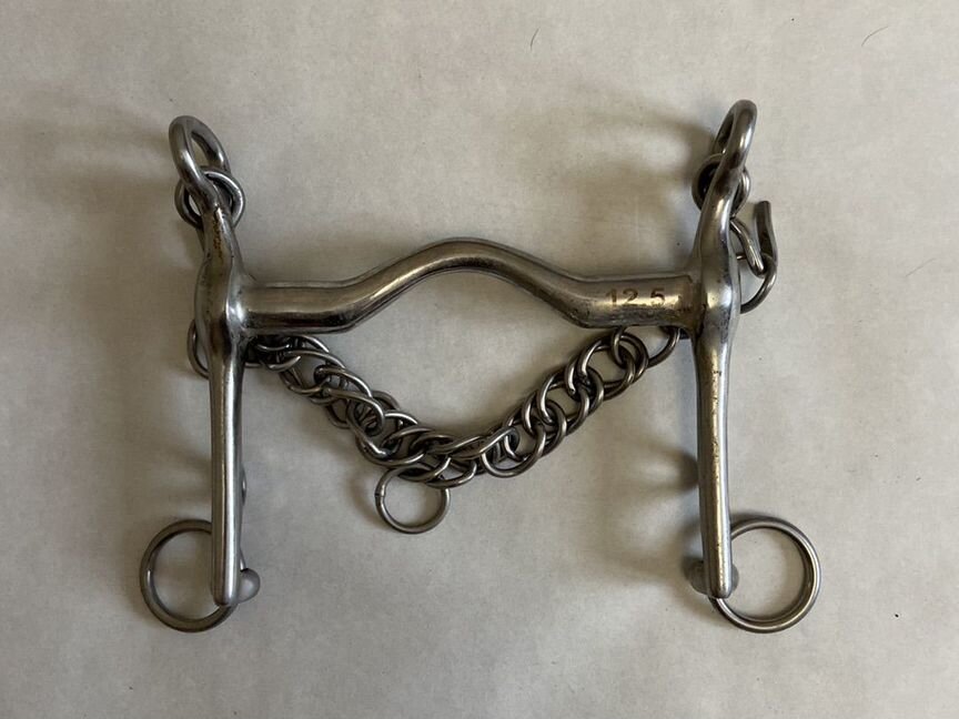 Мундштук для лошади