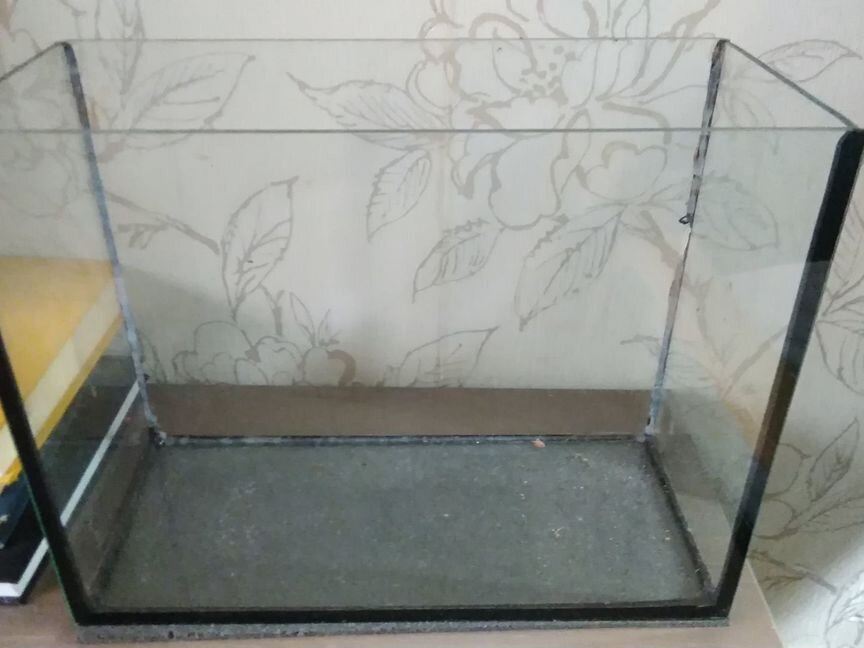 Аквариум, флоратон, нагреватель, фильтр