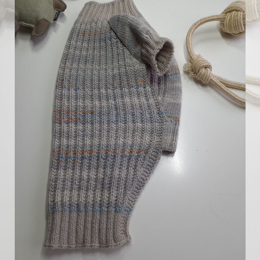 Свитер для собаки