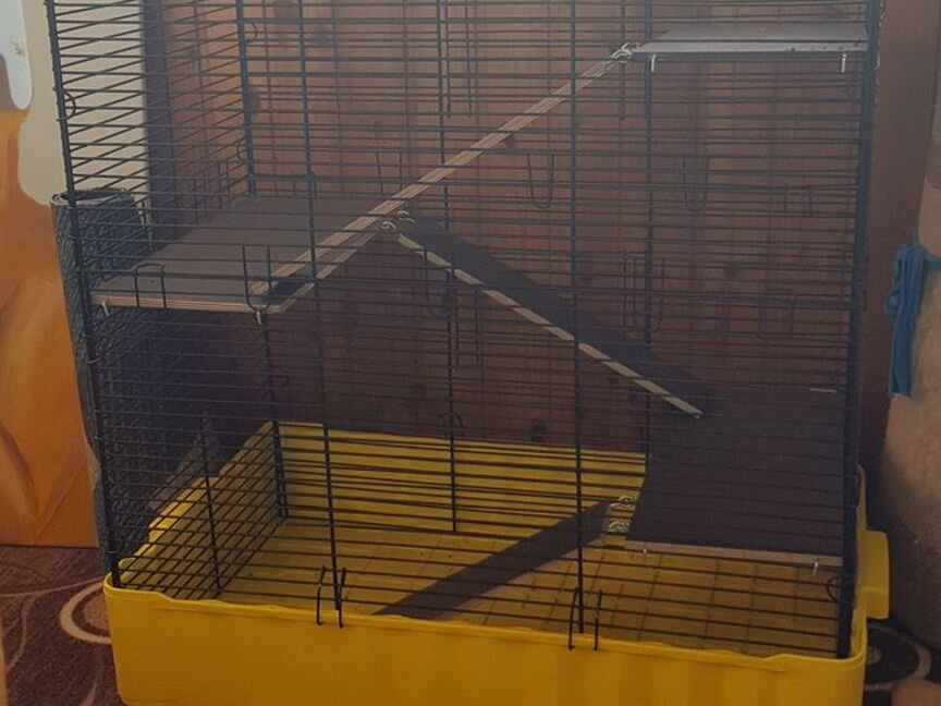 Клетку для грызунов продаю