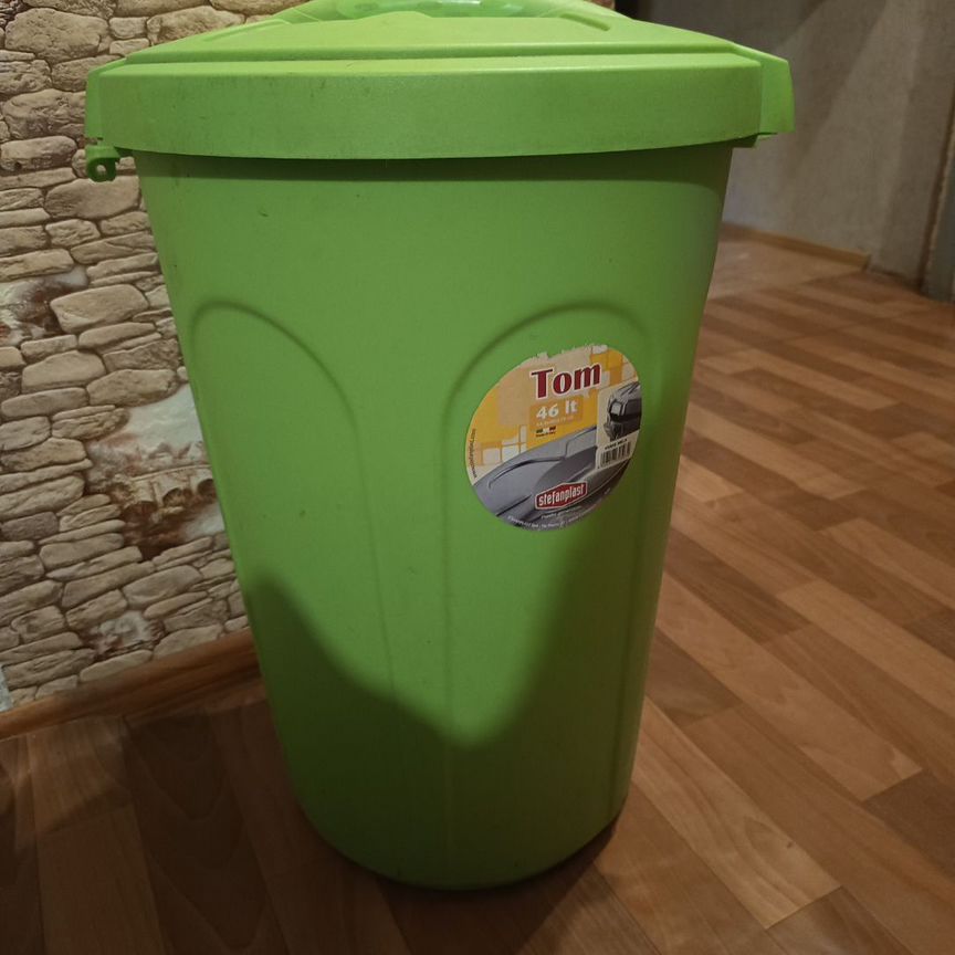 Контейнер для корма, 46 л