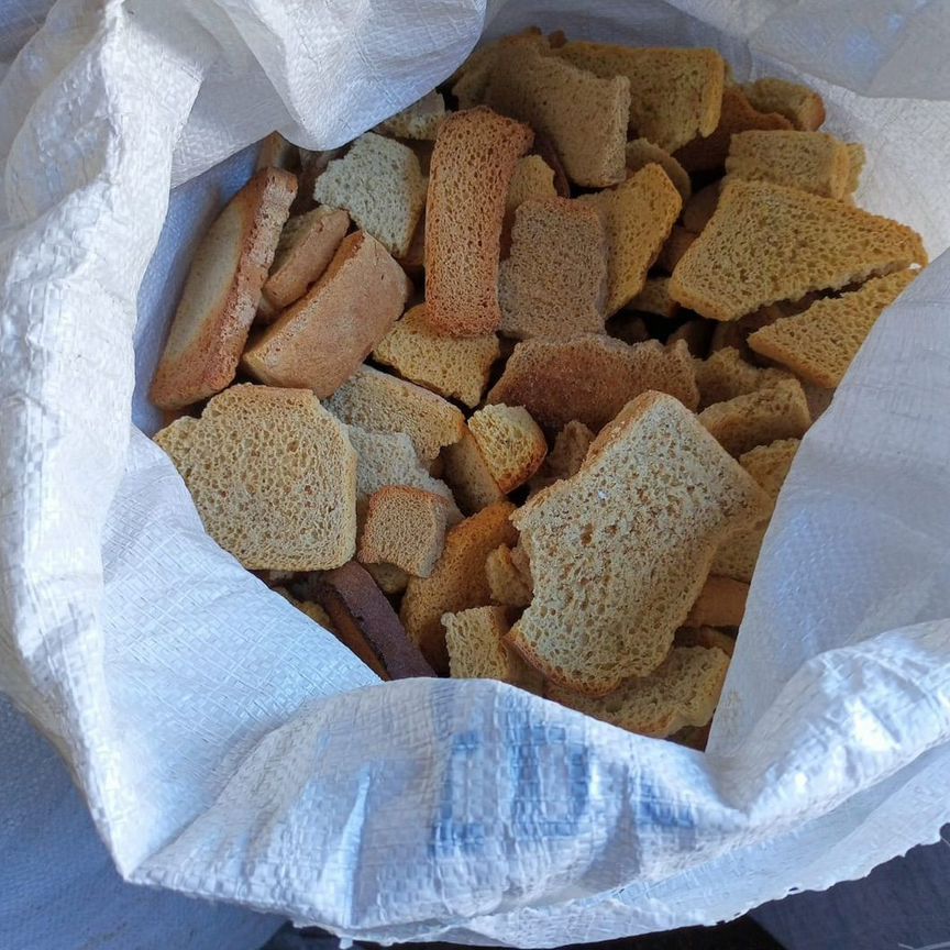 Сухари для животных