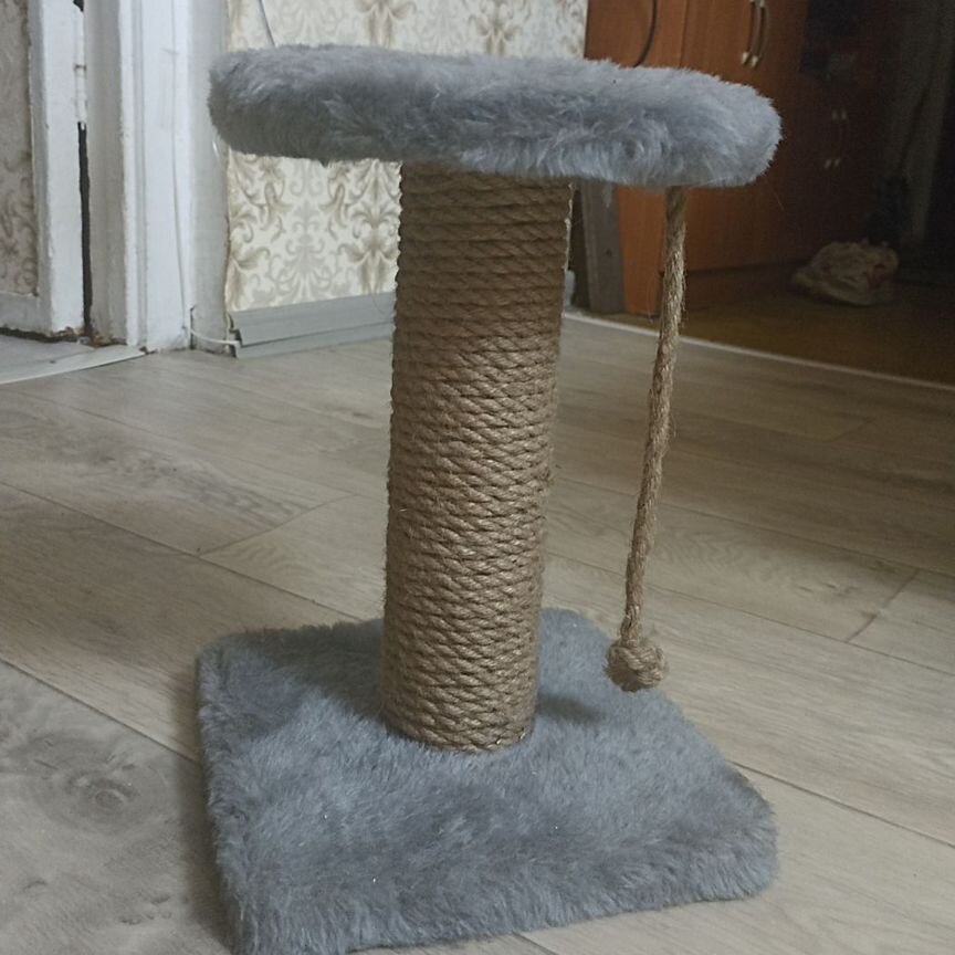 Когтеточка домик для кошки бу