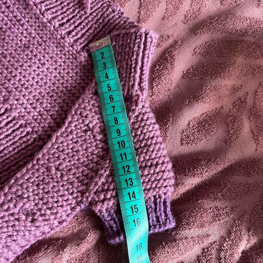 Одежда для маленькой собачки или лысой кошки