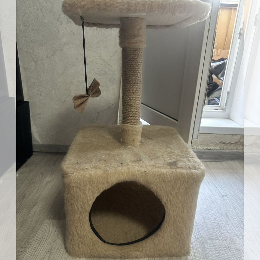 Домик для кошки с когтеточкой