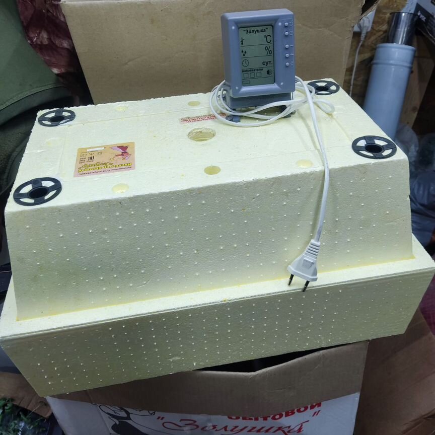 Инкубатор для яиц автоматический переворот