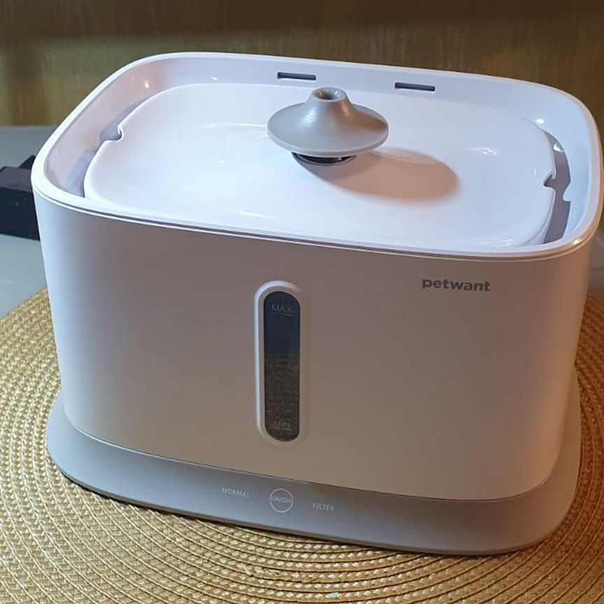 Фонтан поилка для кошек и собак Petwant W1 2.7л