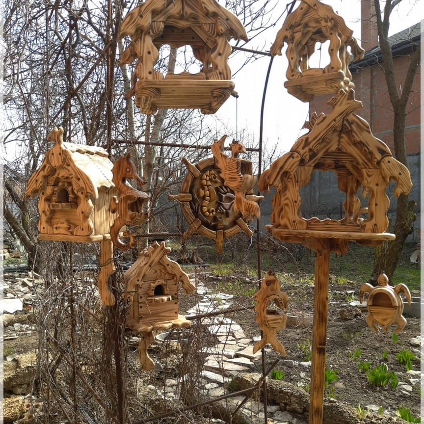 Кормушки, скворечники, бельчатник