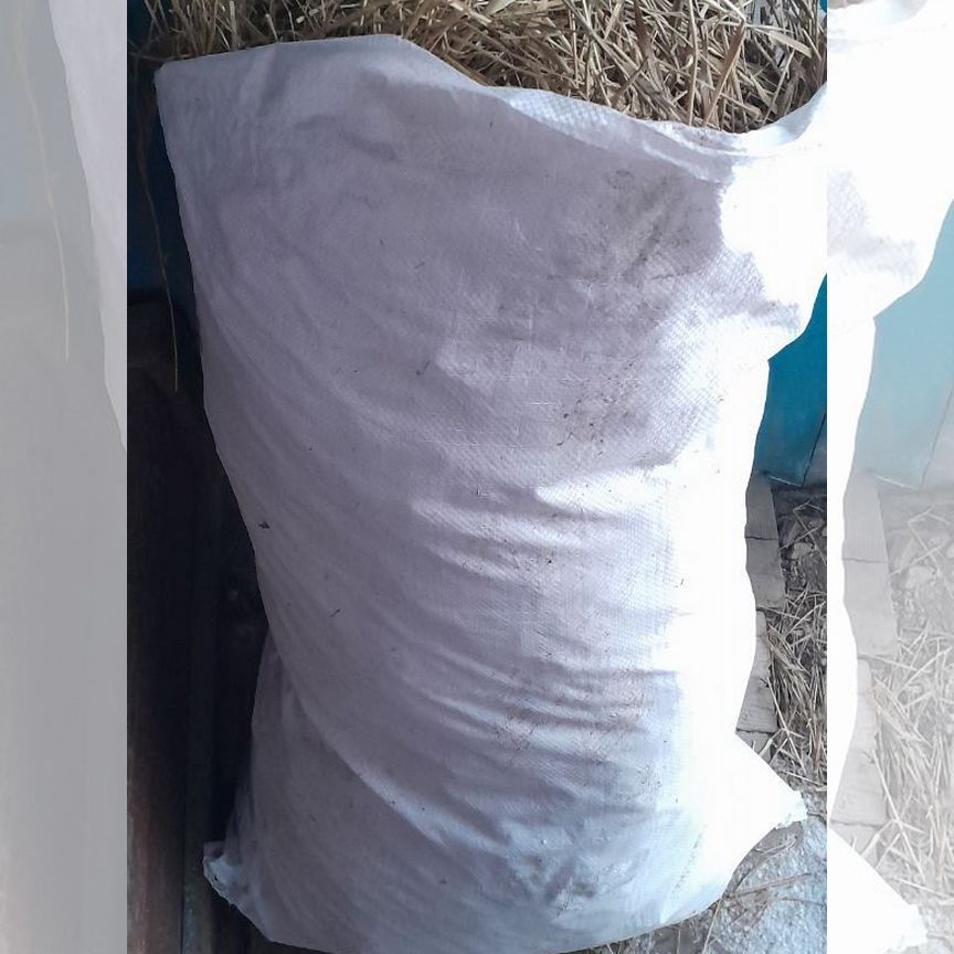 Сено в мешках