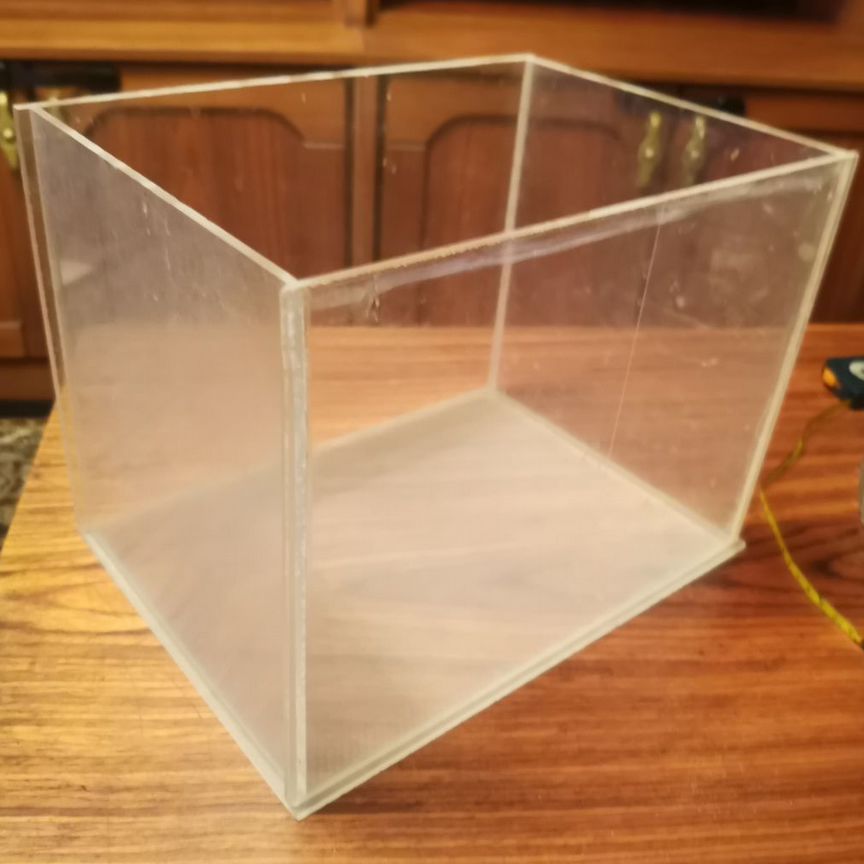 Аквариум из оргстекла