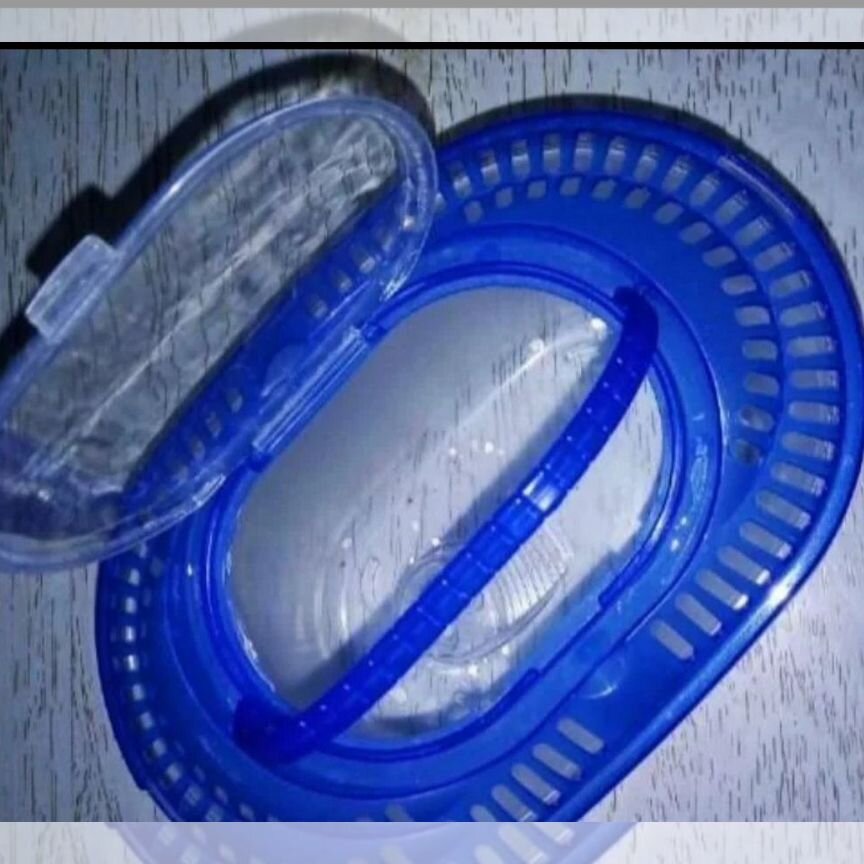 Контейнер с ручкой для черепашки, рыбки