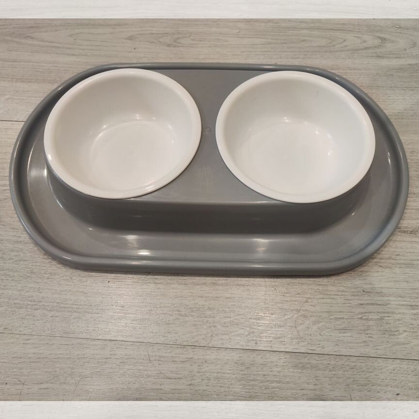 Миска для кота