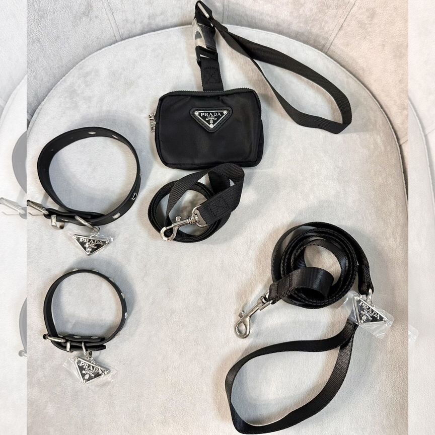 Поводок для собак Pr*da в наличии