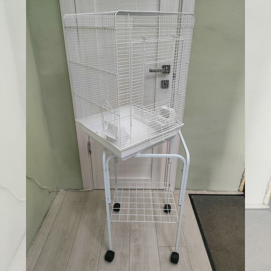 Клетка для птиц с основанием