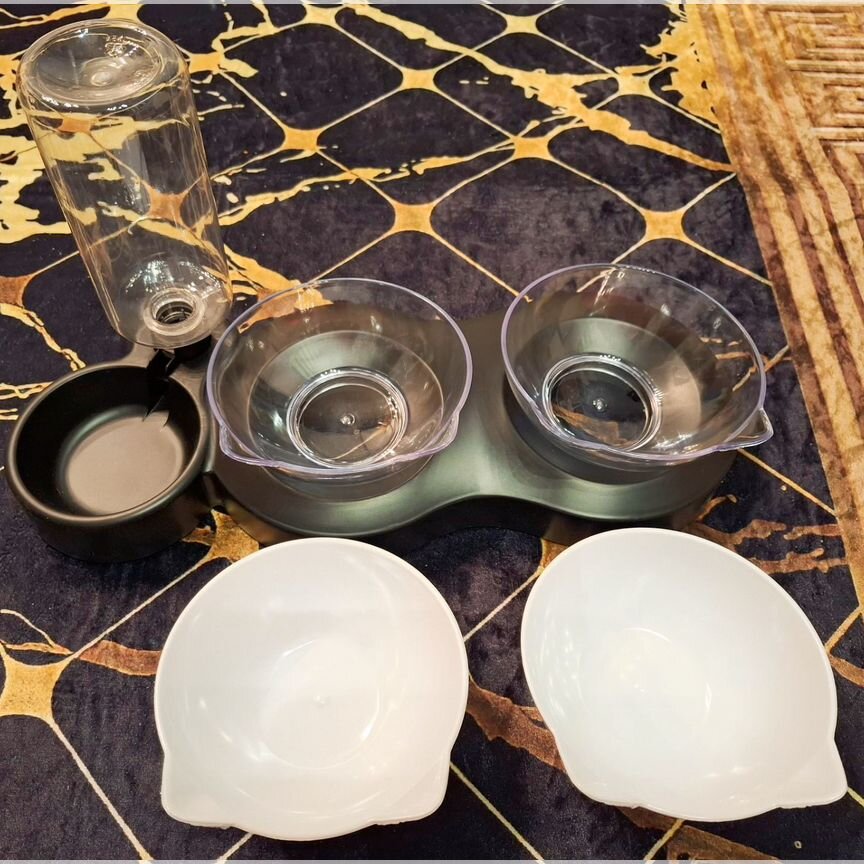 Миска и поильник для животных