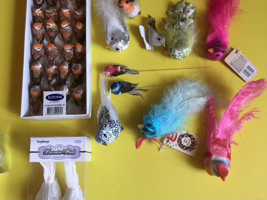 Декоративные птички, цыплята, яйца