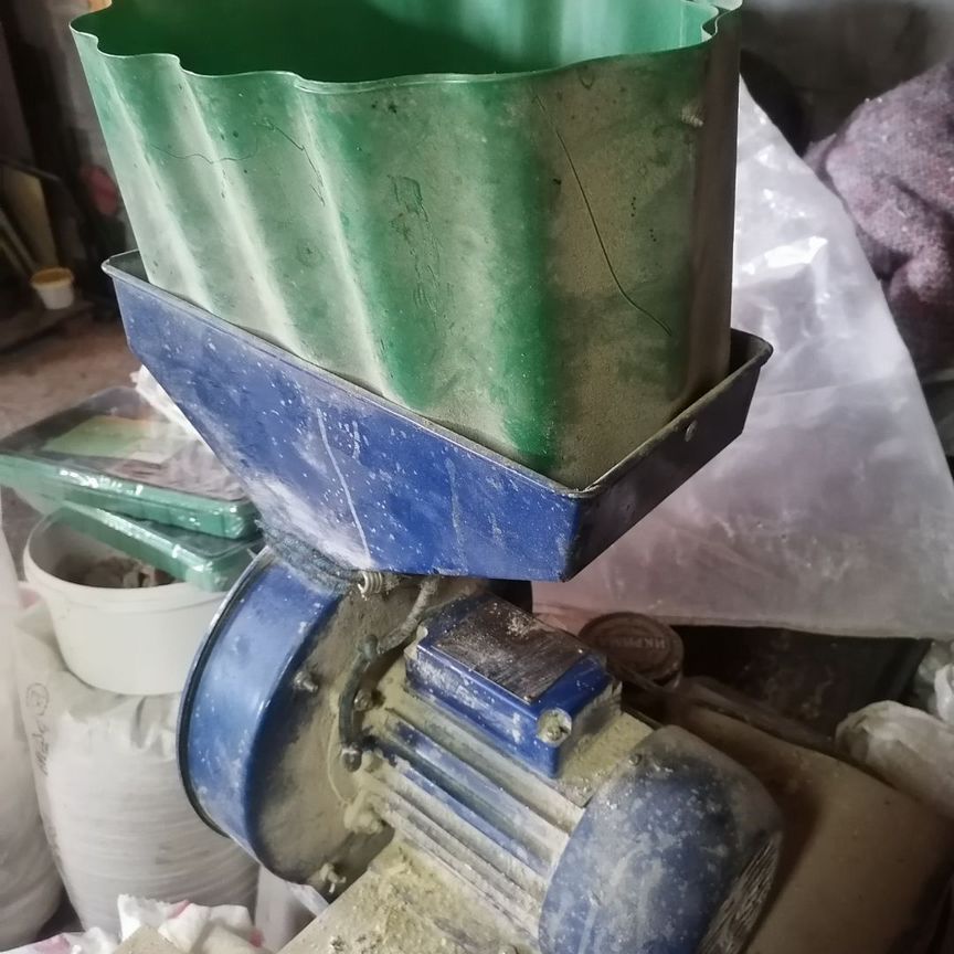 Кормоизмельчитель икб 2