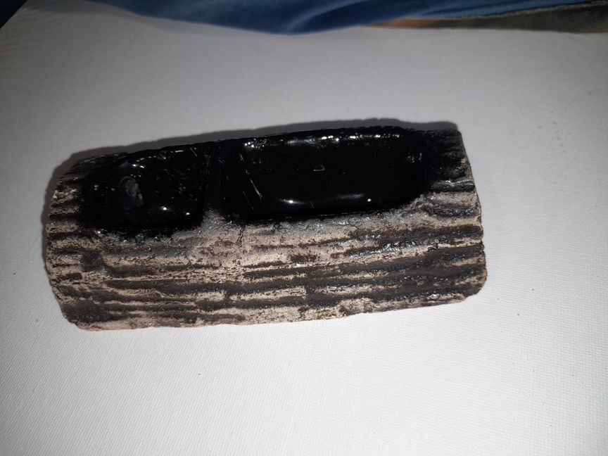 Кормушка для рыб в аквариум