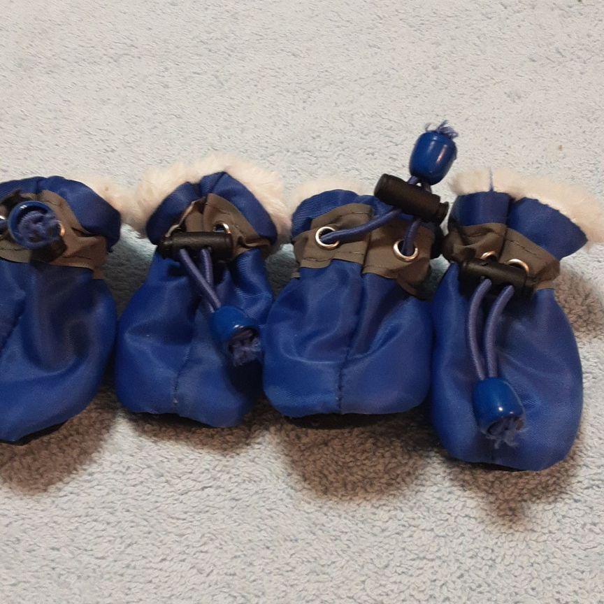 Комплект 4 сапожка размер 3X4см