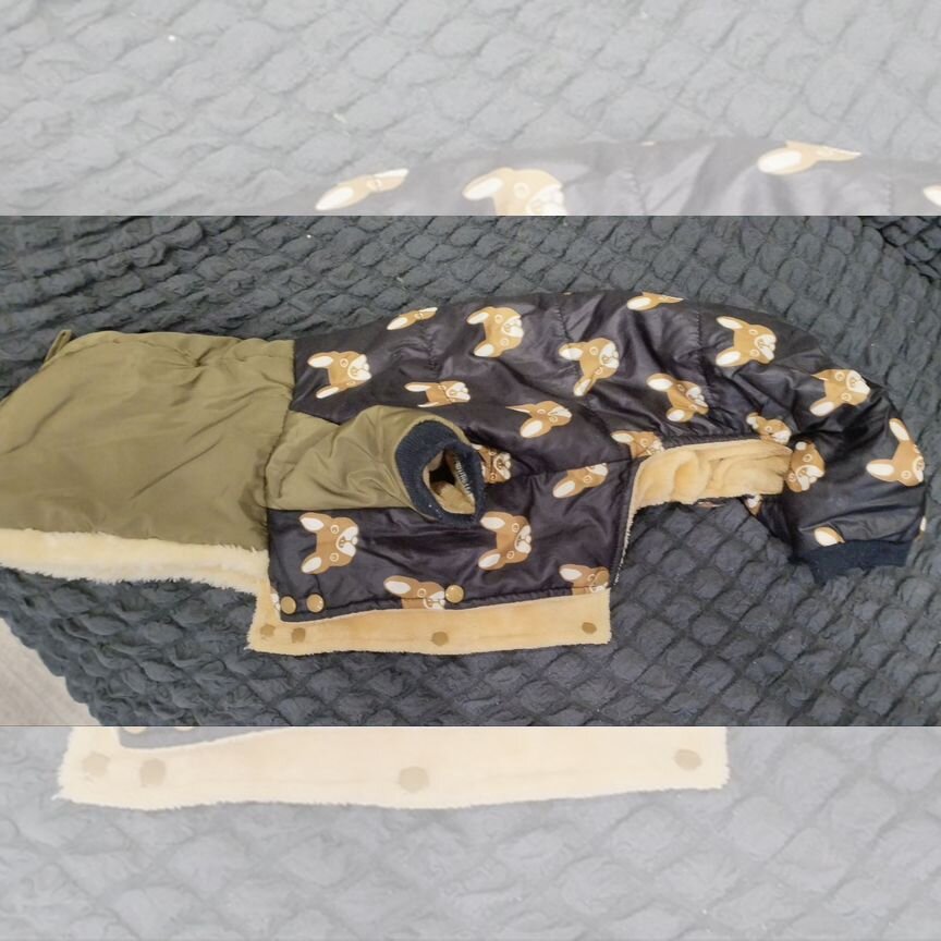 Комбинезон для маленькой собаки