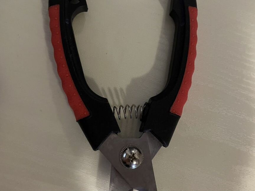 Когтерзерка, чесалка и попон для кошки