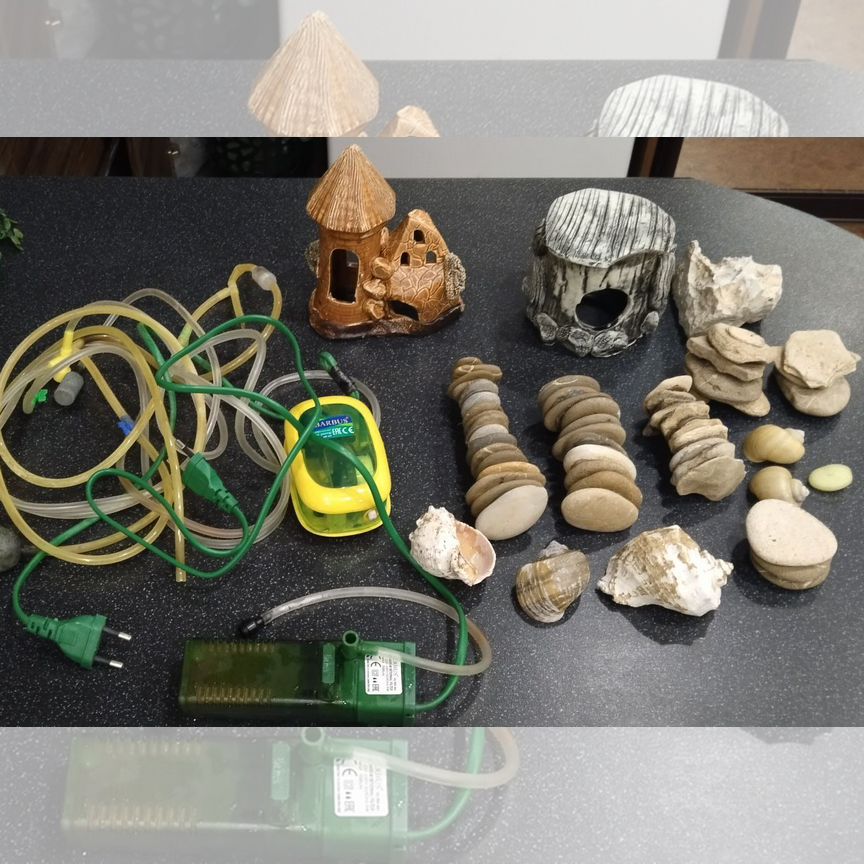 Продаю грот декораций для аквариума, разный