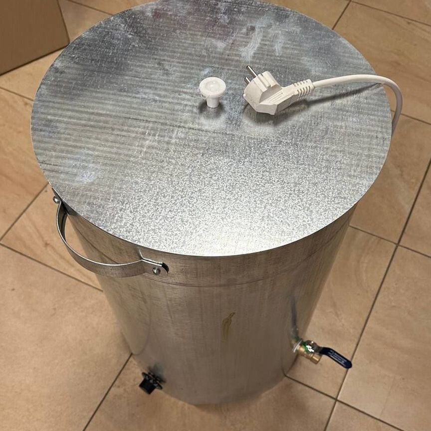 Шпарчан для птицы 55 литров с термостатом