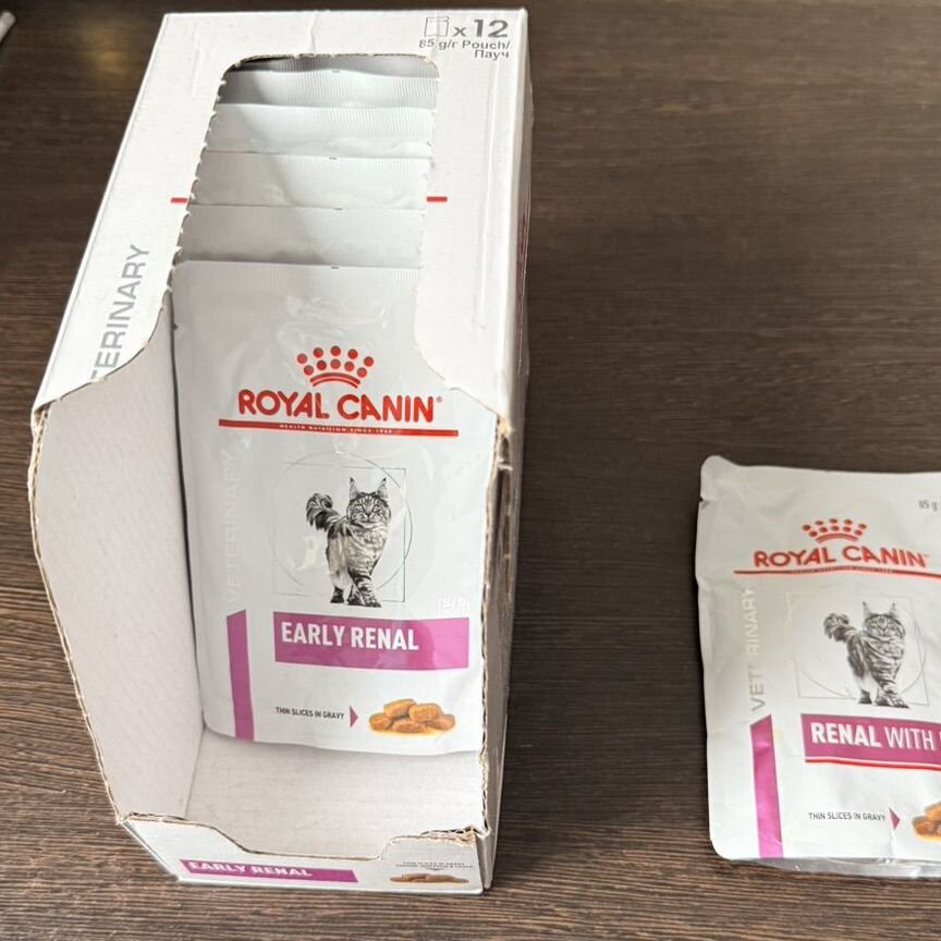 Влажный корм для кошек "Royal canin"