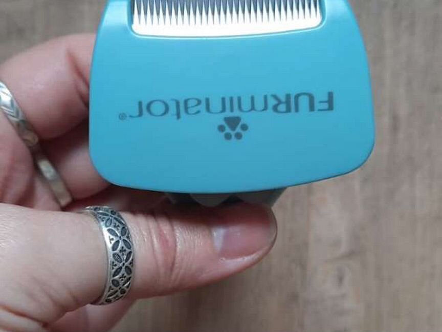 FURminator S для маленьких кошек с длинной шерстью