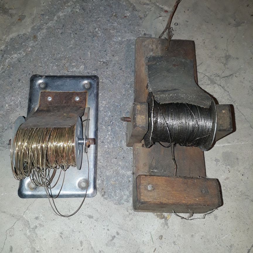 Проволока для рамок с держателем