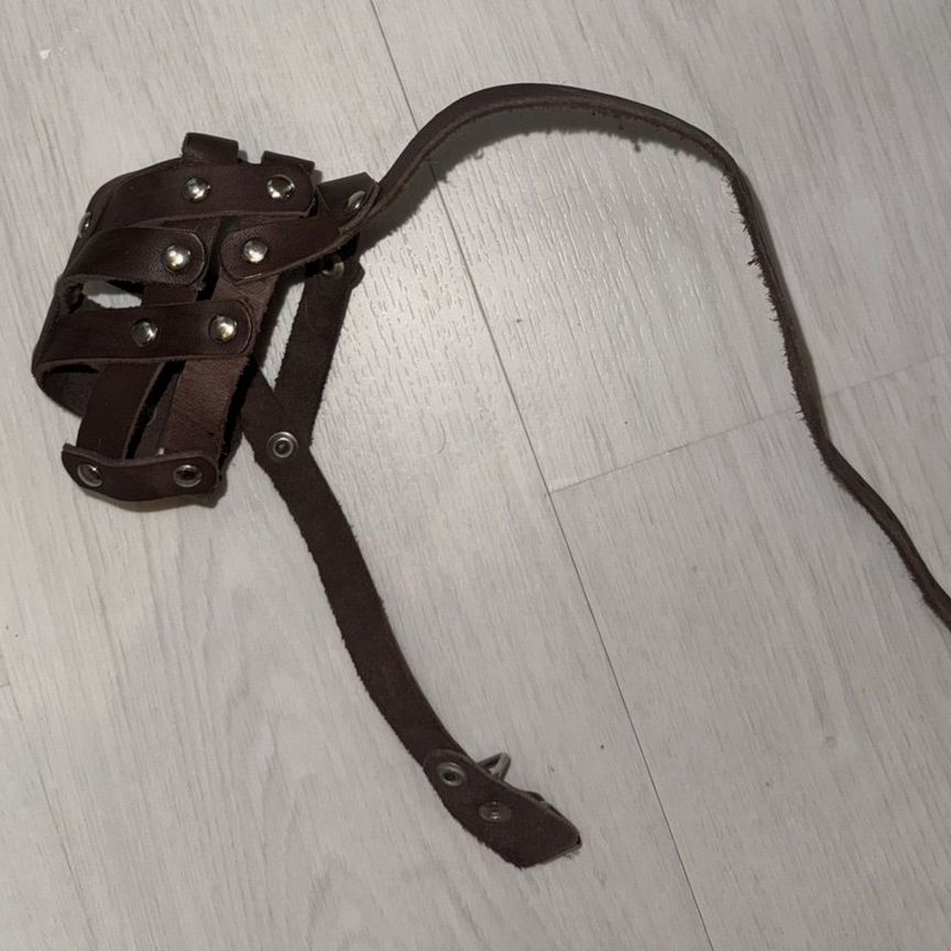 Намордник для собак средних пород