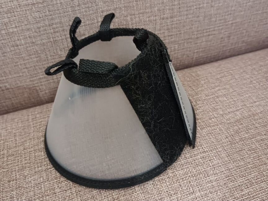 Воротник для кошек и собак 10 см кастрция