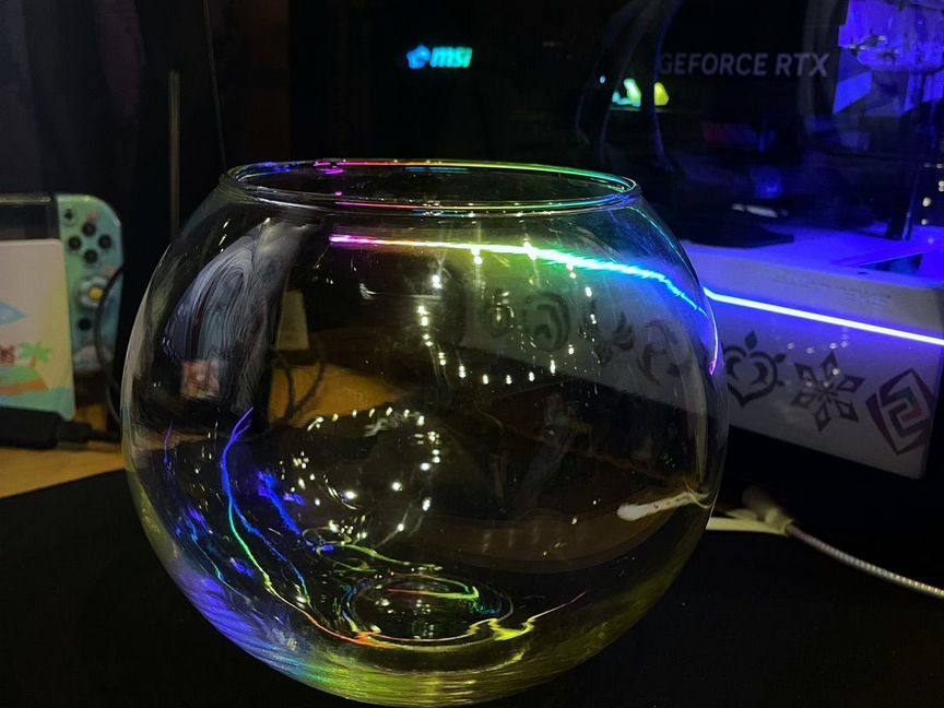 Аквариум 2 - 2,5 л для рыбки или поделок