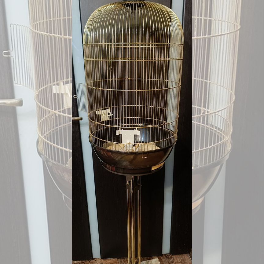 Большая клетка со стойкой для птиц