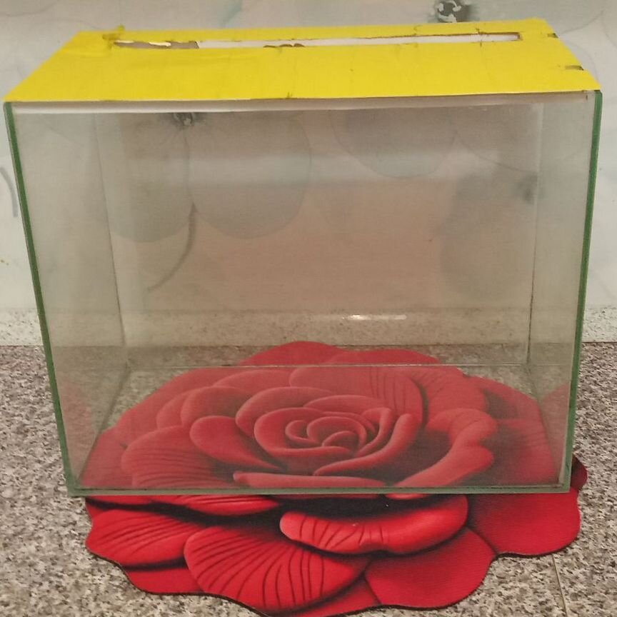 Продам аквариум и грунт