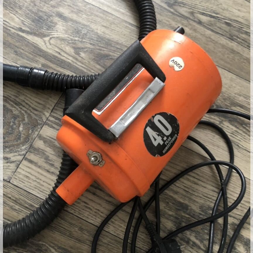 Фен компрессор для сушки собак и кошек