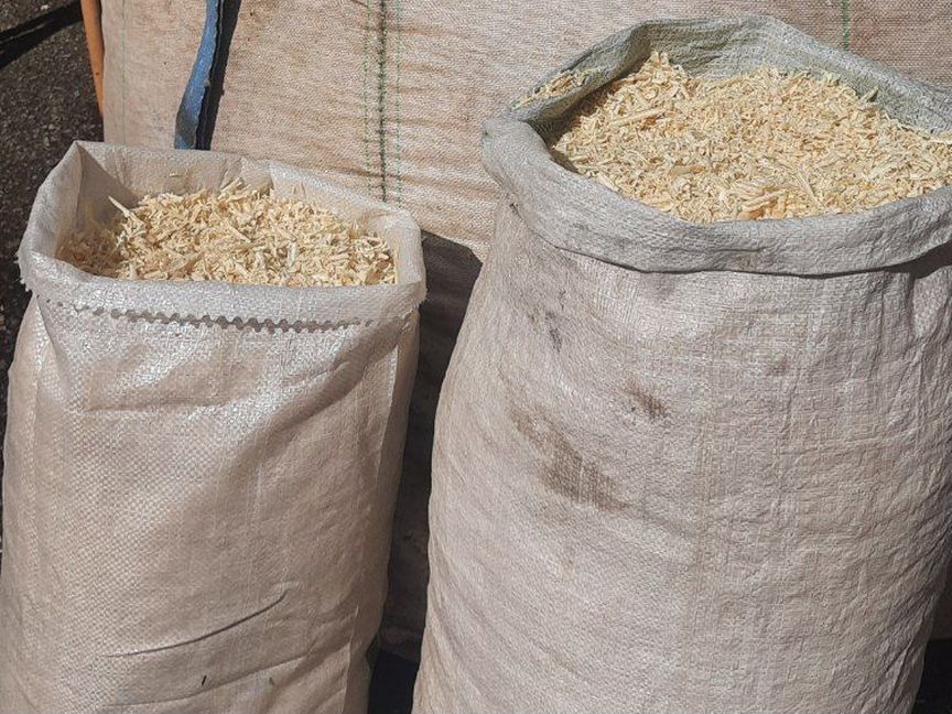 Опилка стружка в мешках