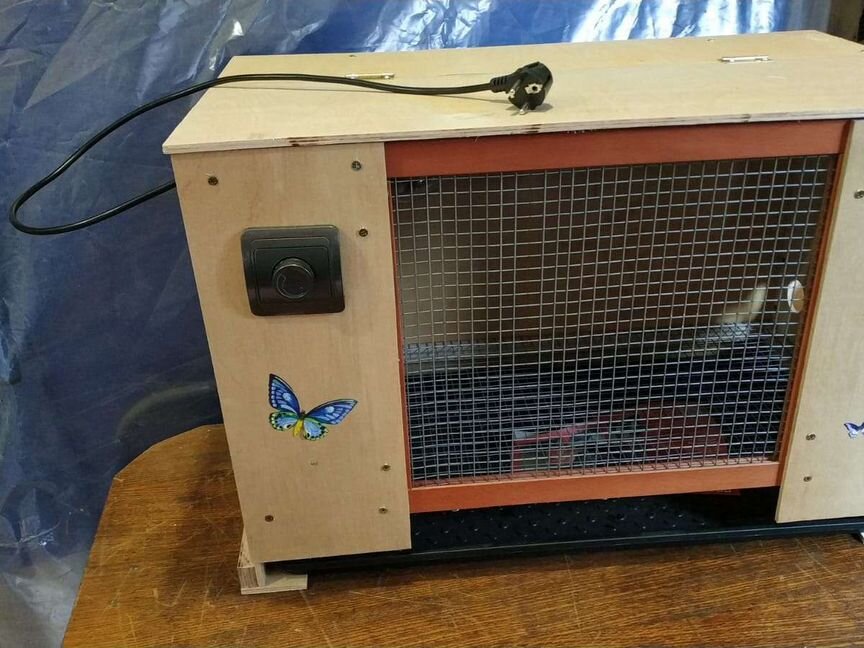 Отличный брудер