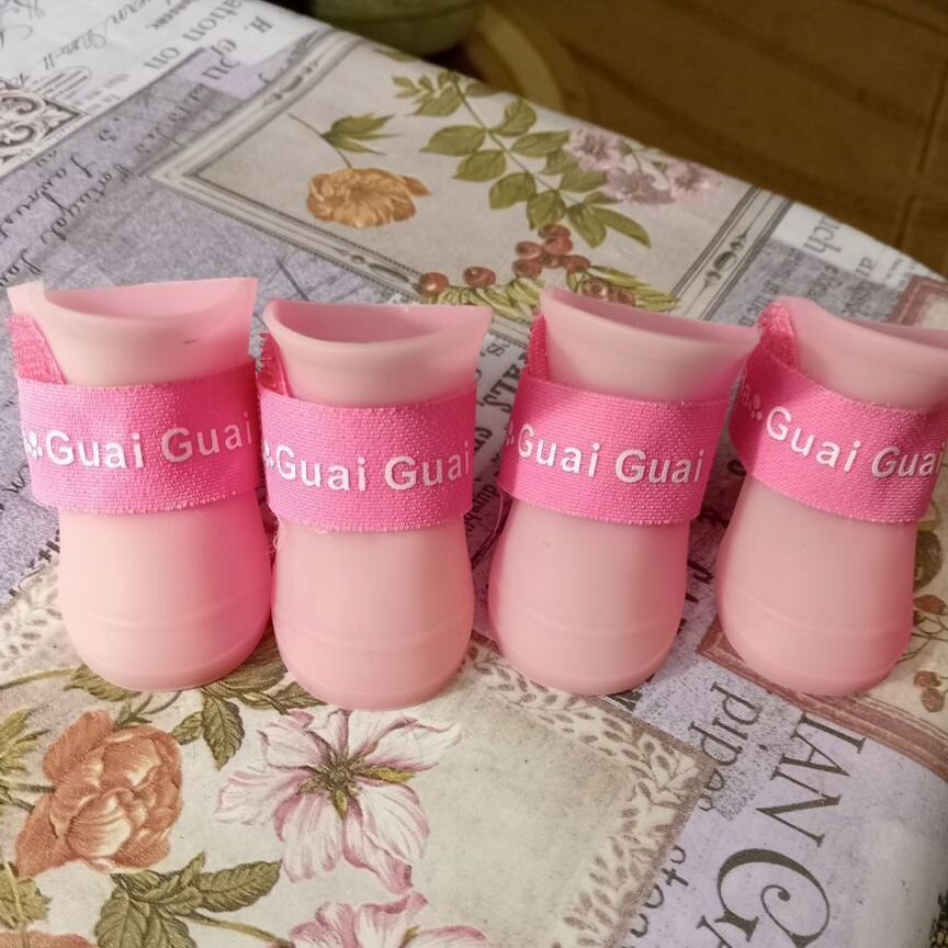 Резиновая обувь для мелких собачек