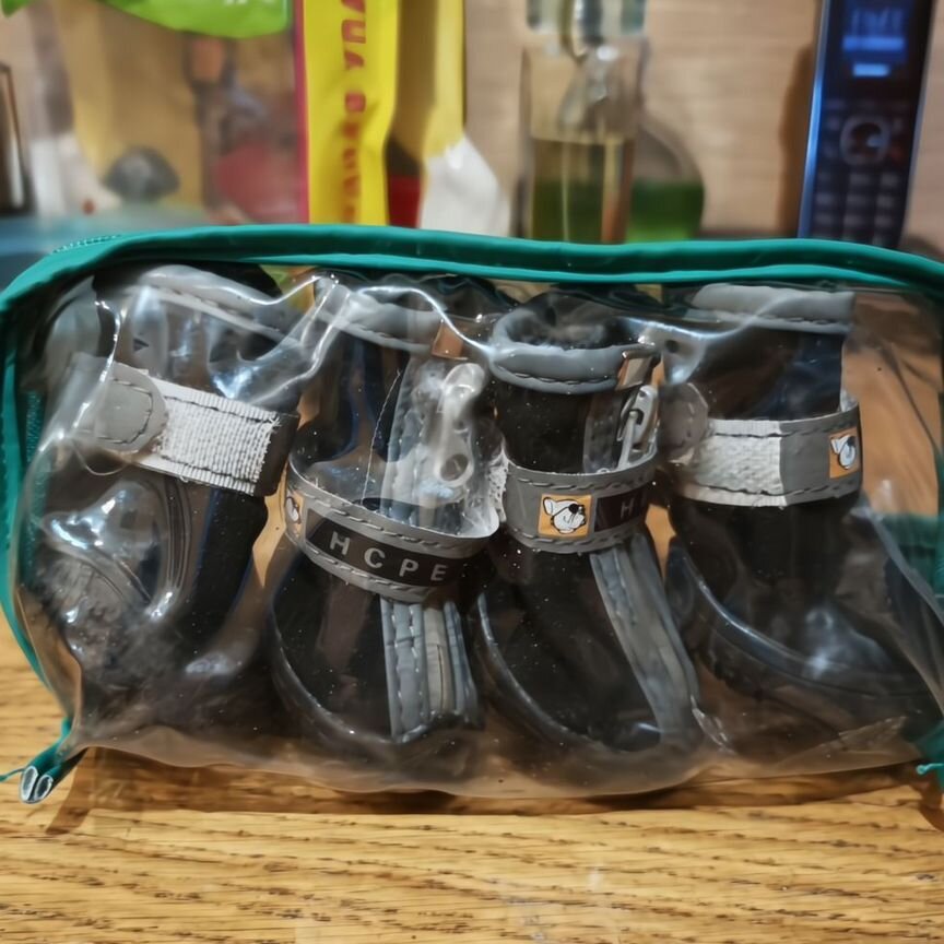 Зимние ботинки для собак