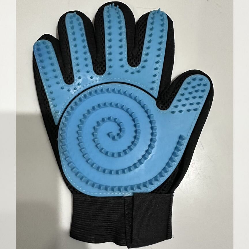 Перчатка пуходерка