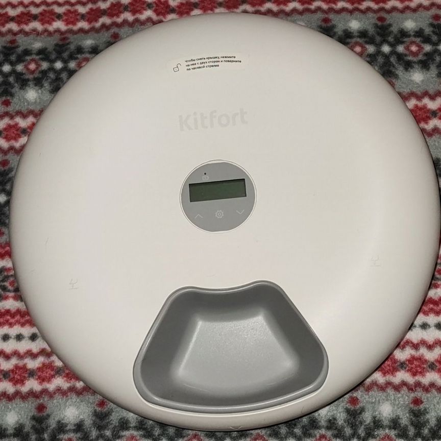 Умная кормушка kitfort kt-2079