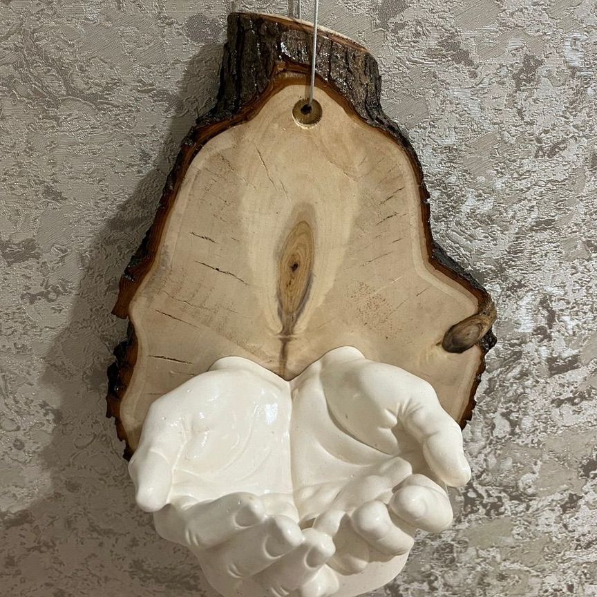 Кормушка для птиц из дерева